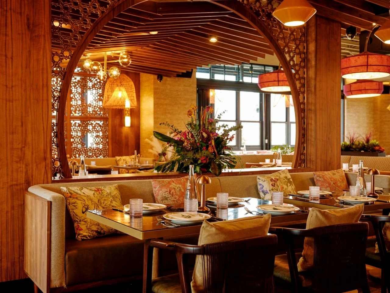12 Low Cost Simple Restaurant Interior Design - WowInteriorIdeas