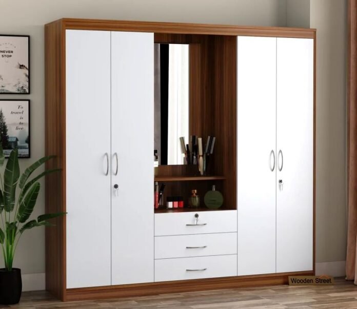 12 Wardrobe Designs for Small Bedroom - WowInteriorIdeas